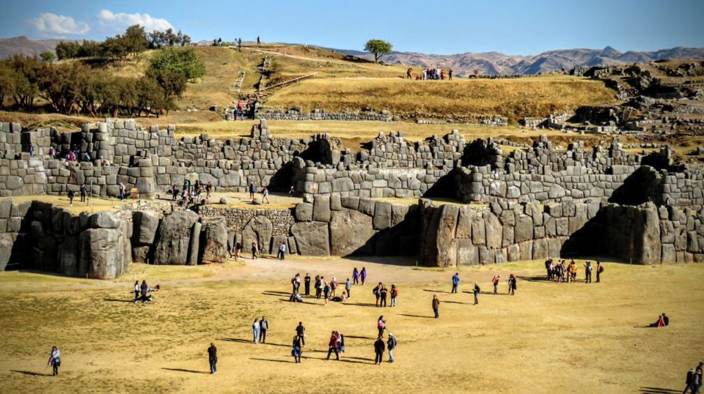 ARCHAEOLOGICAL SITE OF SACSAYHUAMAN | Peruvian Path